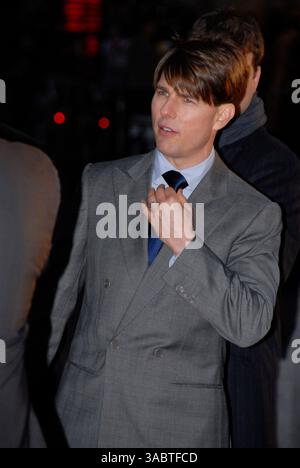 Oct 22, 2007 - London, England, UK - Actor TOM CRUISE at the premiere ...