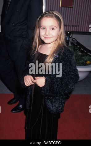 Jan 07, 1999 - Pasadina, CA, USA - Felicity was a Golden Globe -winning ...