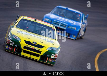 Tony Stewart leads the race during the Dickies 500 at Texas Motor ...