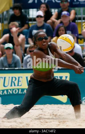 Apr 20, 2008 - Arlington, Texas, USA - MISTY MAY-TREANOR reaches for ...