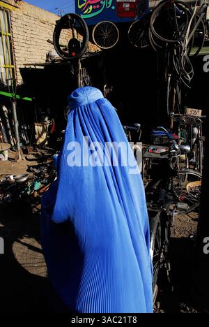 Jun 28, 2007 - Kabul, Afghanistan - Woman wearing a Burqa. A Burqa ...