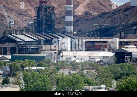 Mount Isa mine mining industry, copper zinc lead metal resources ...