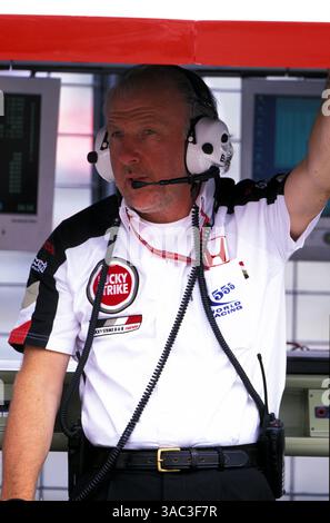 L to R): David Richards (GBR) BAR Team Principal talks with his future ...