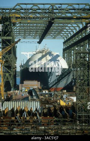 Trident submarine under construction at Electric Boat facility Stock ...