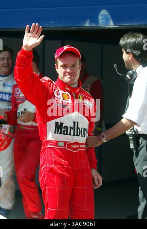 Rubens Barrichello (BRA) with pole sitter Max Verstappen (NLD) Red Bull ...