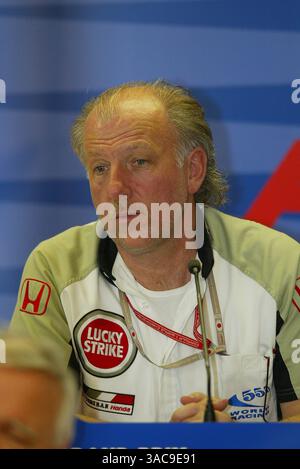 L to R): David Richards (GBR) BAR Team Principal and Jock Clear (GBR ...