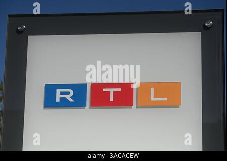 Logo, Schriftzug des Privatsender RTL Television und der RTL Group ...
