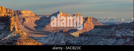 Sunset's last light near The Wedge overlook in the northern San Rafael ...