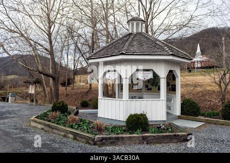 Warm Springs, USA - March 11, 2023: Jefferson Pools by Omni Hotel hot ...