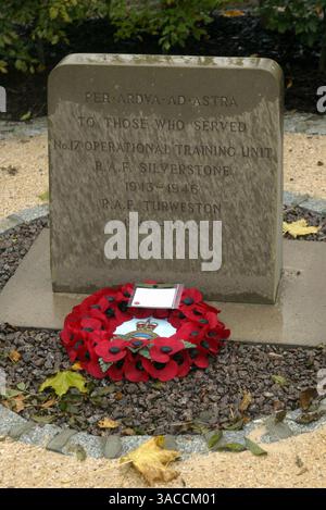 The war memorial commemorating the 2500 personnel who served with 17 ...