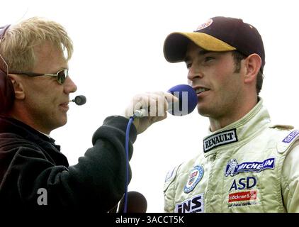 Race Winner Danny Watts (GBR) Fortec Motorsport.British Formula Renault ...