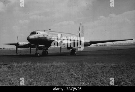 Biggest Turbo-Prop Airliner -- Pictured here is the Hermes V, the world ...