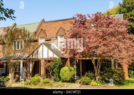 Victorian houses in The Fan District in Richmond, Virginia, USA Stock ...