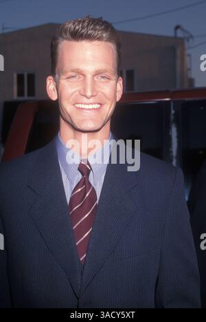 Apr 07, 1997 - Los Angeles, CA, USA - Actress JOAN COLLINS at the ...