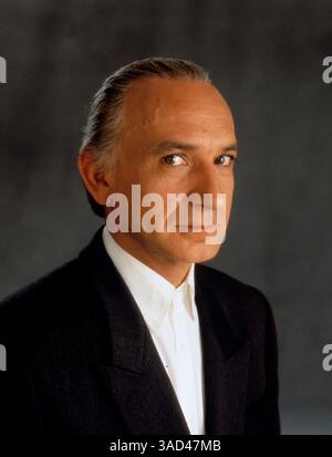 SNEAKERS, Ben Kingsley, 1992, ©Universal Pictures/ Courtesy Everett ...