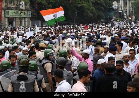 KOLKATA, INDIA - APRIL 4: Joint Forum For Waqf Protection stage a ...