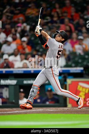San Francisco Giants' Jung Hoo Lee bats during the seventh inning of a ...