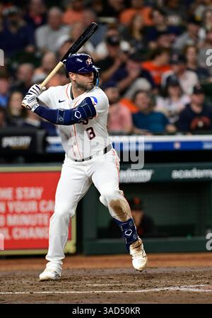 Houston Astros first baseman Christian Walker (8) throws out Chicago ...