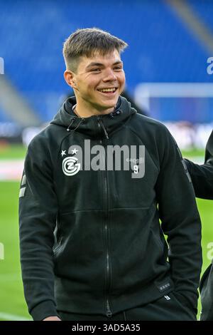 Nikolas Muci (Grasshopper Club Zuerich, #09) in der Bildmitte. Im ...