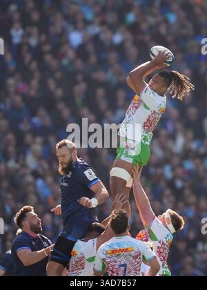 Harlequins' Chandler Cunningham-South (right) is tackled by Bath's ...