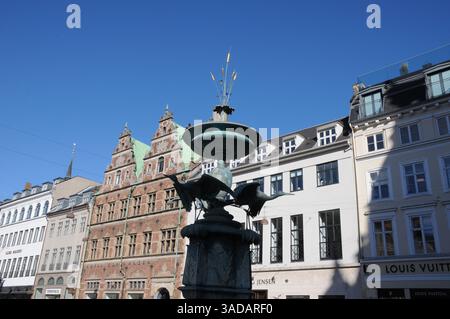 Copenhagen /Denmark/05 april 2025 / stork fountain on stroeget on mager ...