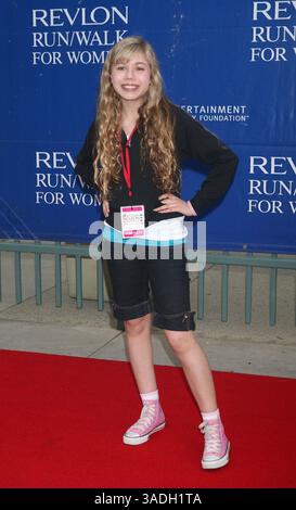 Jennette McCurdy 15th Annual EIF Revlon Run Walk for Women at Los ...