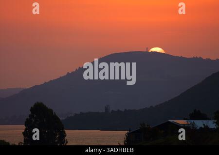 Sonnenuntergang Lake Rotorua Neuseeland / Sundown Lake Rotorua New ...