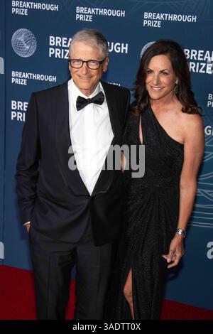 April 10, 2025, Santa Monica, Ca, USA: LOS ANGELES - APR 5: Guest, Dr ...