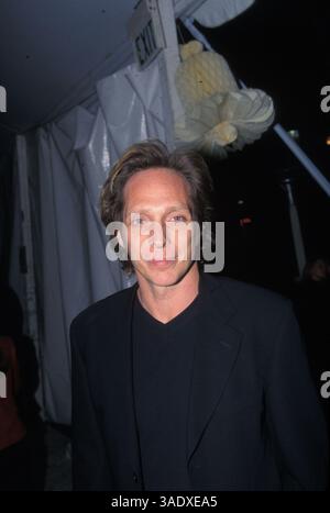 Feb 28, 2000; Los Angeles, CA, USA; Actors DANNY DEVITO & RHEA PEARLMAN ...