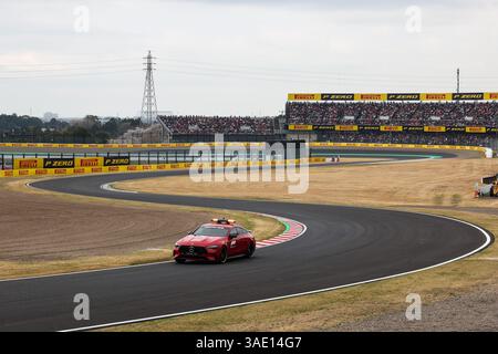 FIA Mercedes-AMG GT 63 S 4MATIC+ Medical Car FIA Mercedes-AMG GT Black ...