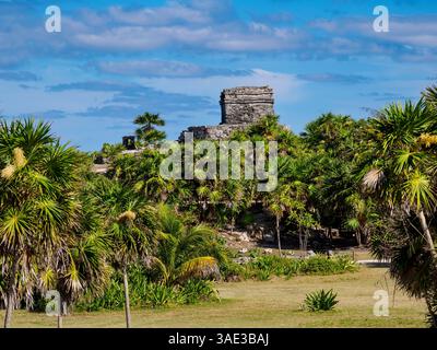 View towards the Temple of the God of Wind, Tulum Archeological Site ...