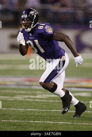 Anquan Boldin (81) of the Baltimore Ravens can't pull in a pass as he ...