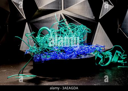 spaghetti failure on a 3D printer caused by high temperatures turning ...