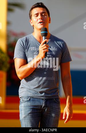 ARD - Immer wieder Sonntags. Sänger Daniel Sommer während der ARD ...