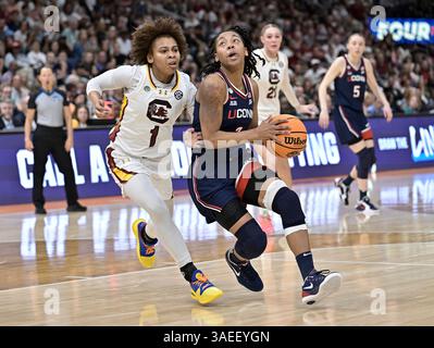 UConn guard Kk Arnold (2) drives the ball during the second half of an ...