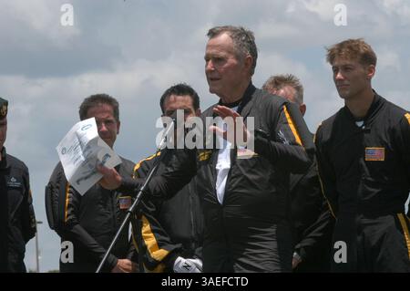 Jun 13, 2004; College Station, TX, USA; 41st US President GEORGE BUSH ...