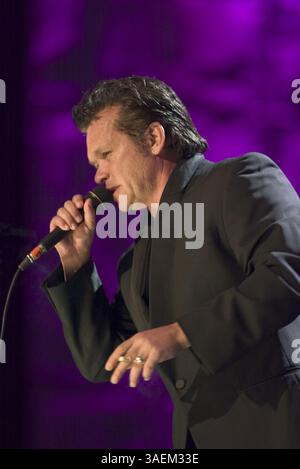 Sep 18, 2004; Seattle, WA, USA; Singer JOHN MELLENCAMP performs live at ...