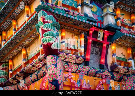 Noshiro Tenku no Fuyajo Tanabata Festival Lantern Castles in the Sky in ...