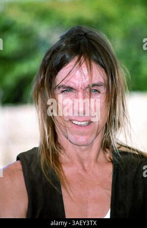 CANNES, FRANCE. May 1997: Pop stars The Spice Girls at the 50th Cannes ...