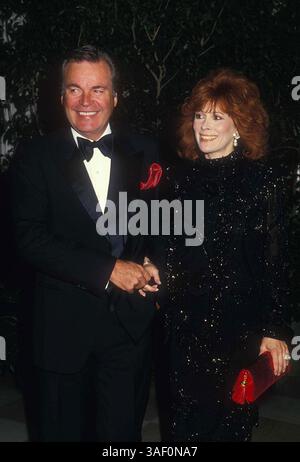 Aug. 2, 2006 - ROBERT WAGNER WITH JILL ST. JOHN .I5468BK. BARRY KING ...