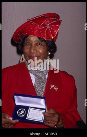 July 24, 1995; San Francisco, CA, USA; EUNICE SIMPSON, mother of O.J ...