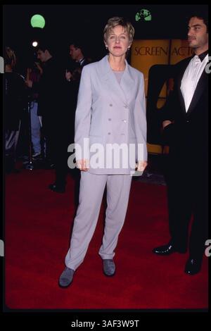 February 25, 1995; Hollywood, CA, USA; Actress MICHELLE PFEIFFER ...