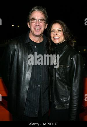 Tim Allen and wife Los Angeles Premiere of Walt Disney Pictures 'Toy ...