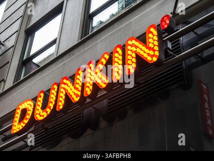 Dunkin Donuts Coffeehouse Restaurant, Front Entrance Exterior in Times ...