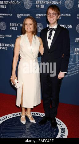 Kit Bernard Foster, Jodie Foster attend the 11th Breakthrough Prize ...