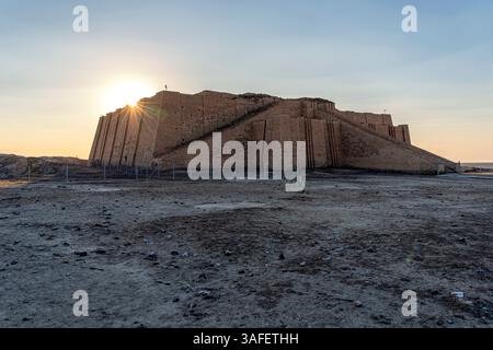 The Great Ziggurat of Ur, Iraq Stock Photo - Alamy
