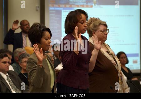 L to R: Suzanne Peck (Chief Technology Officer, DMV), Sherryl Hobbs ...