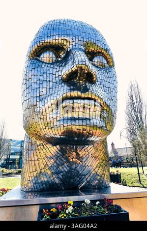 The face of Wigan statue by Rick Kirby in Believe Square,Wigan town ...