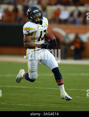 Oct 6, 2012 Halftime.. Andrew Buie #13 of the West Virgina Mountaineers ...
