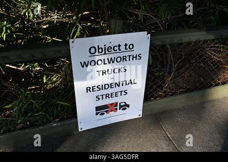 Anti-development campaign sign, objecting to the construction of a ...